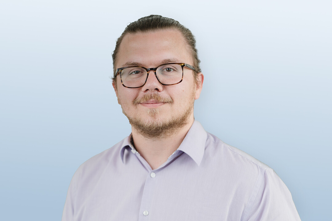 Vasil Dilo | Unser Team | Über uns | Mediendienst Integration